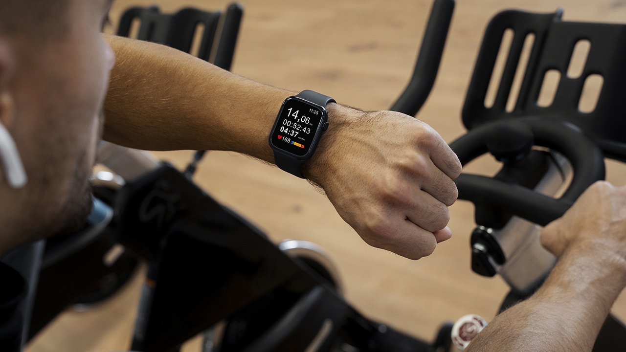 Os 10 melhores smartwatches para exercícios físicos em 2025