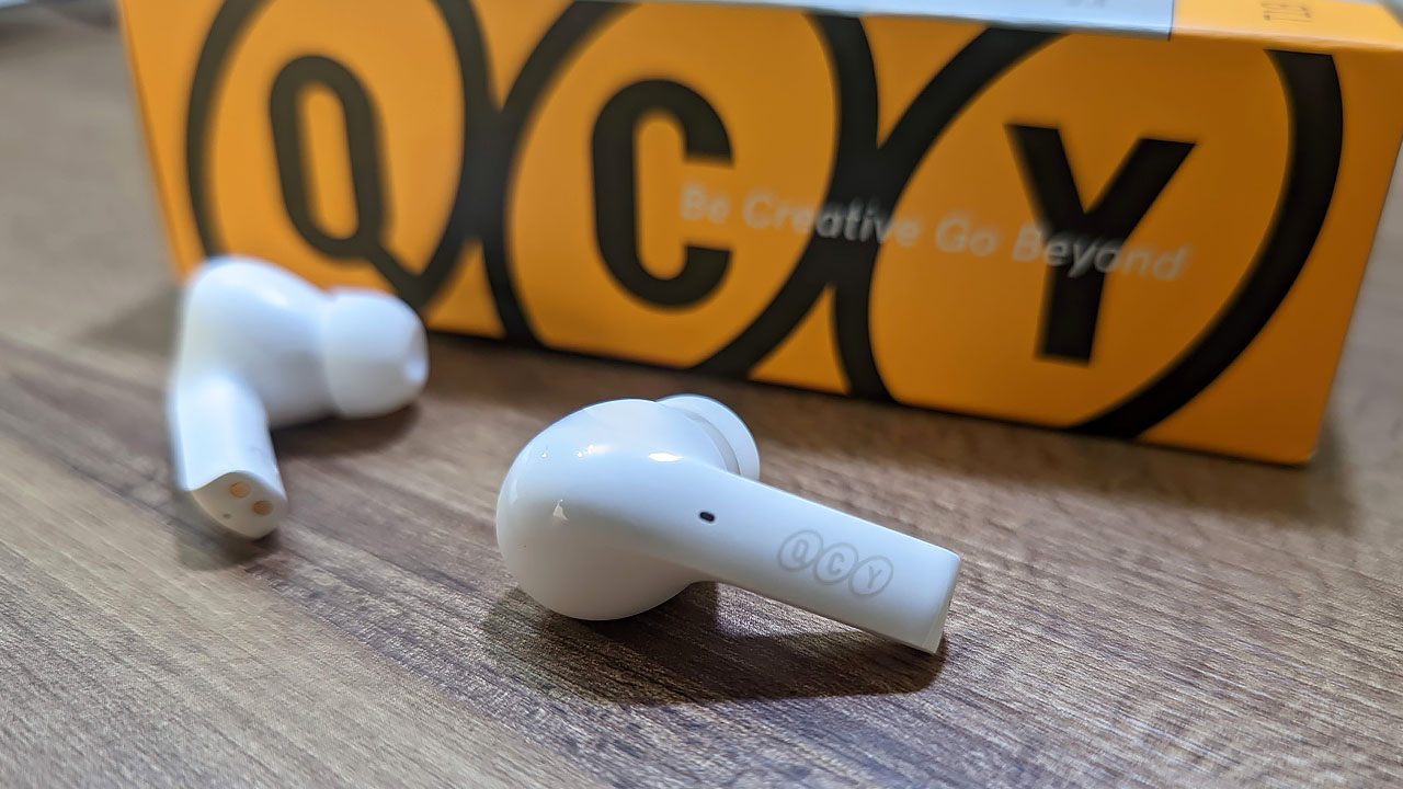 Review QCY T18: um dos melhores fones baratinhos do mercado! - Guia dos ...