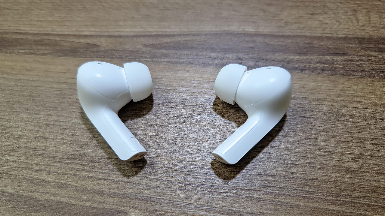 Review QCY T18: um dos melhores fones baratinhos do mercado! - Guia dos ...