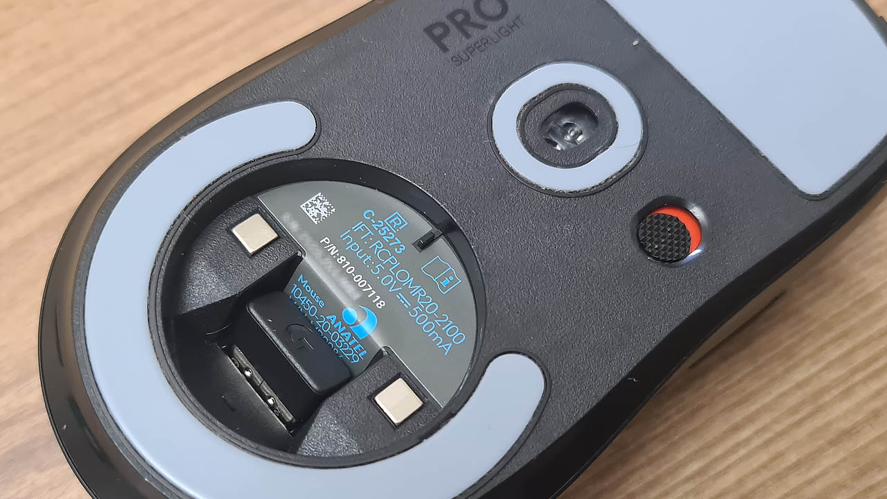 Review Logitech G Pro X Superlight: um mouse gamer sem fio super leve ...